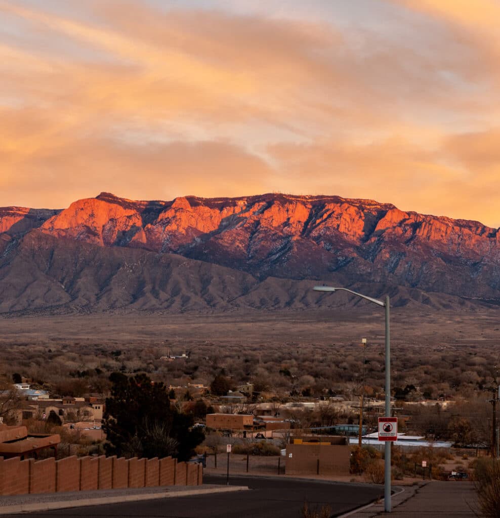 Assisted Living for Seniors in Rio Rancho, NM | Avamere at Rio Rancho